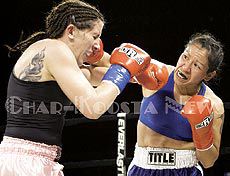 Lacey Crawford gets in the arena of women’s professional boxing | News ...