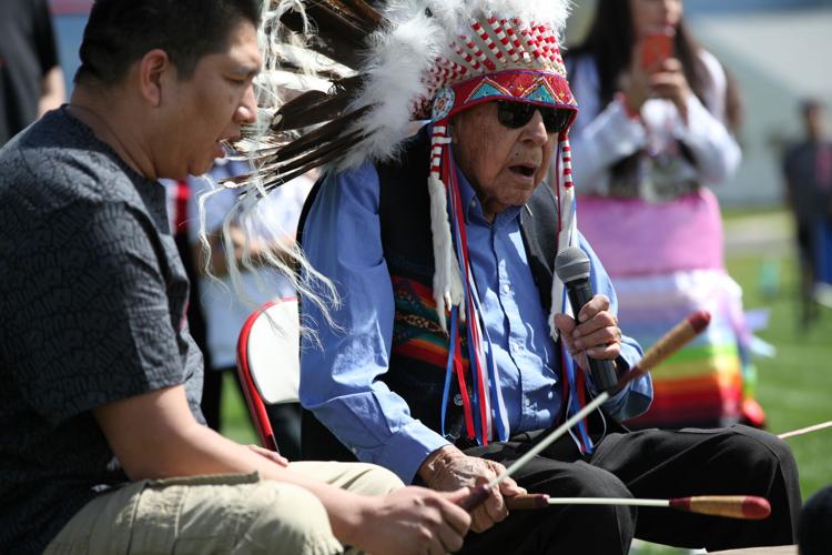 Chief Earl Old Person laid to rest | | charkoosta.com