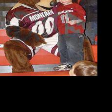 SKC Bison wins and bears it | News | charkoosta.com