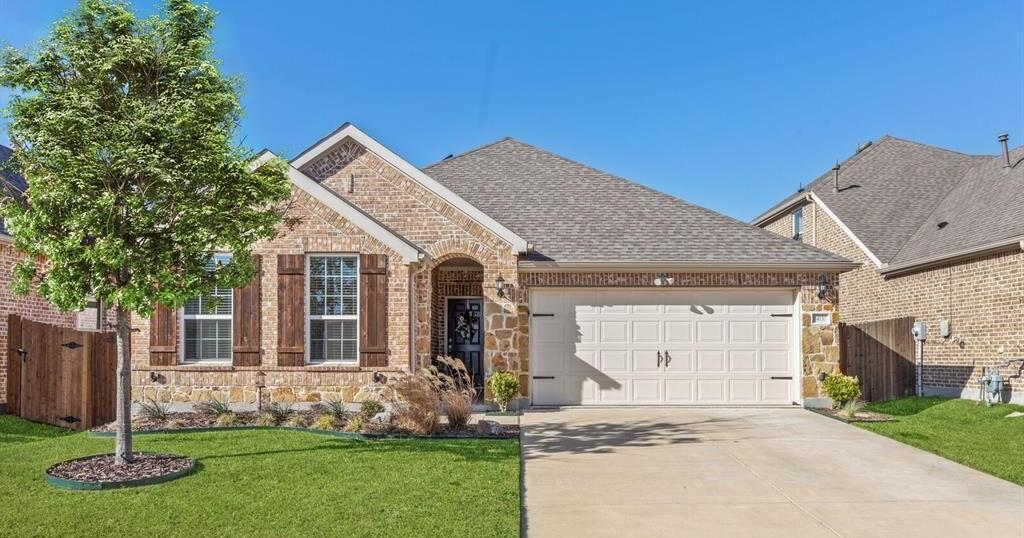 3 homes on the market right now in Celina under $450,000. Vote and tell ...