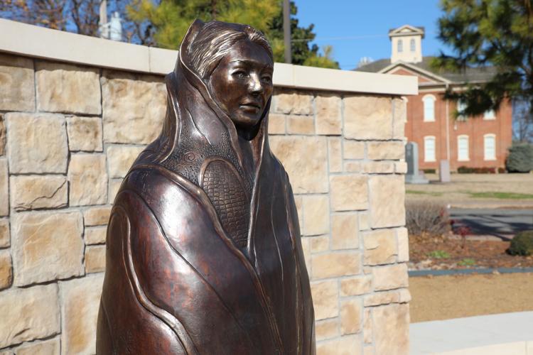 Statue made by Cherokee National Treasure unveiled at Cherokee Cultural ...