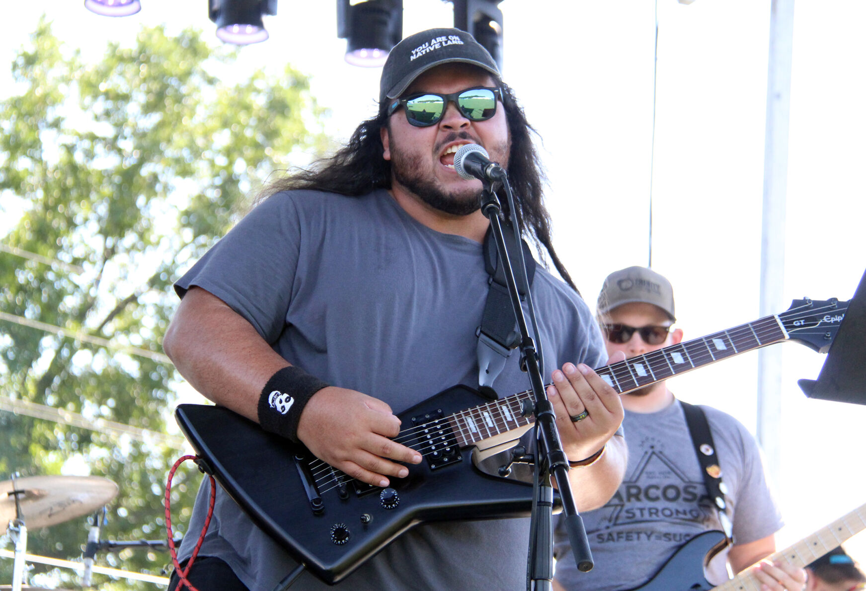 “Anvdvnelisgi” releases album at the Cherokee National Holiday ...