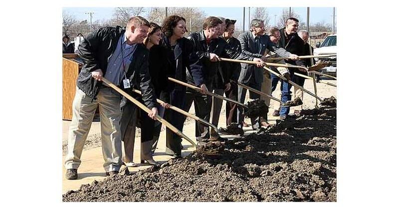 Video: Cherokee Nation Amo Health Center breaks ground for dental ...