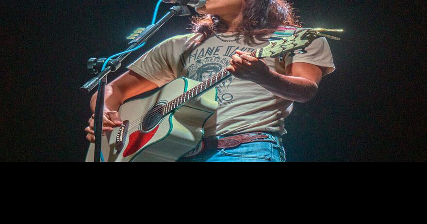 Cherokee artist Blaine Bailey showcases in Red Dirt Country music ...