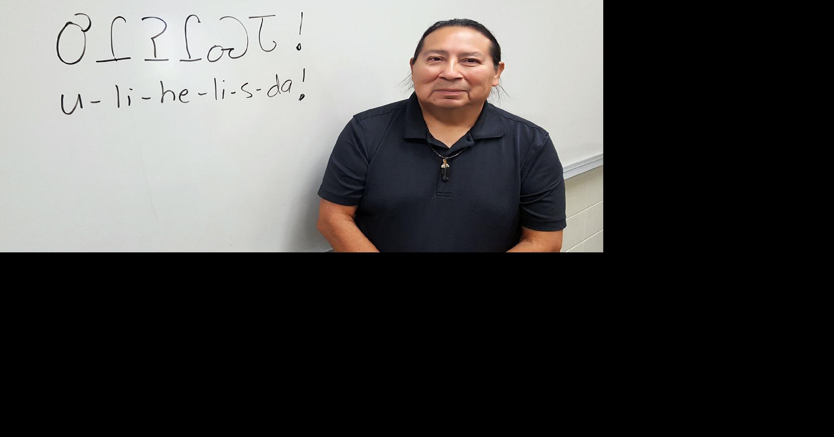Panther teaches first Cherokee language class at University of Arkansas ...