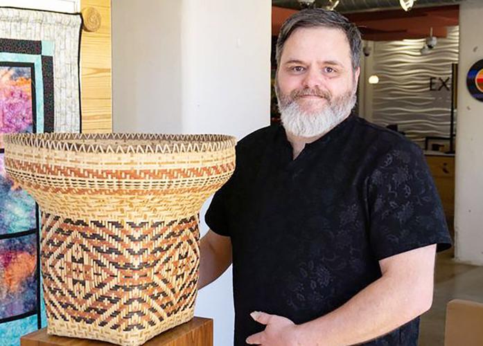 New exhibits showcase Cherokee art | Culture | cherokeephoenix.org