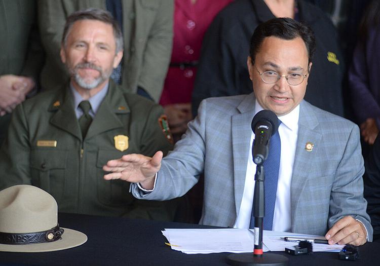 Pact forged with National Park Service for plant gathering | News ...