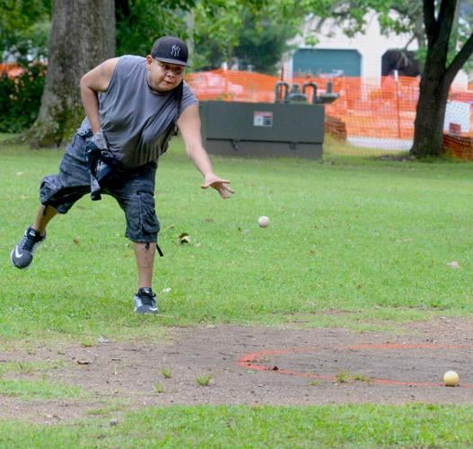 Ancient Cherokee game returns for holiday | Culture | cherokeephoenix.org