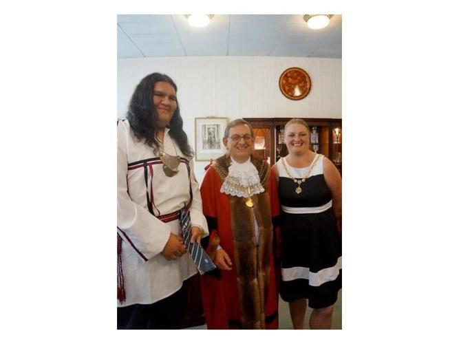 Cherokee experiences cultural exchange in England | Culture ...