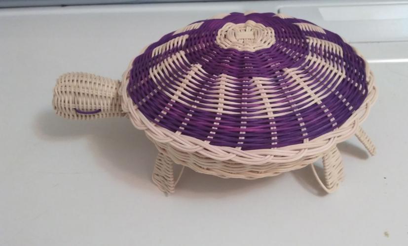 Van Buskirks sharing their traditional Cherokee crafts | Culture ...