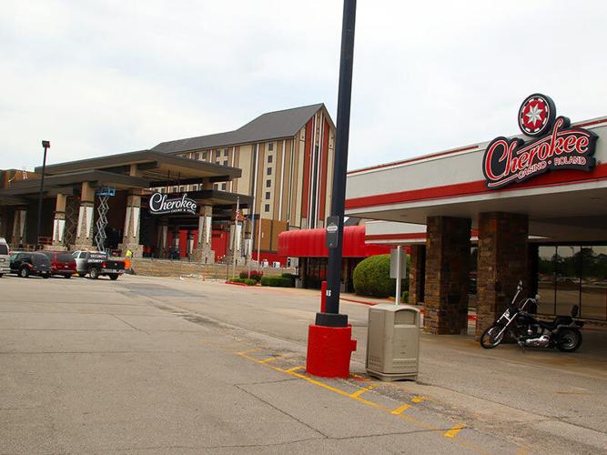 Officials preview new Cherokee Casino Roland | News | cherokeephoenix.org
