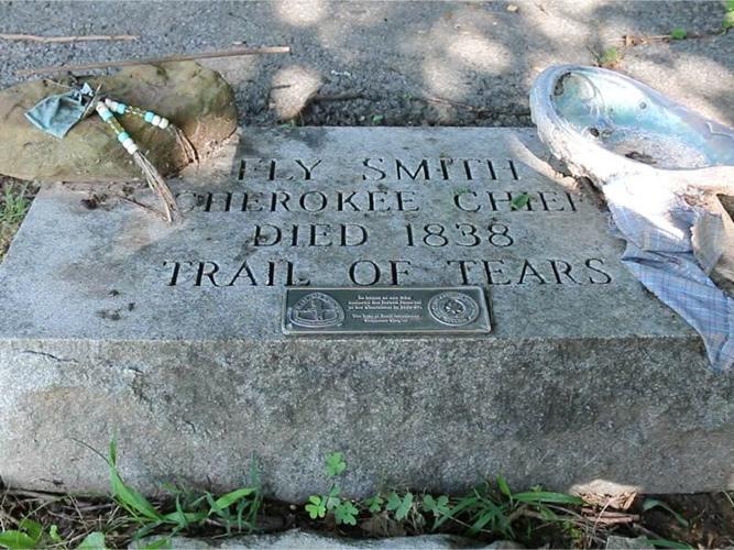 Cherokee graves located along Trail of Tears | News | cherokeephoenix.org