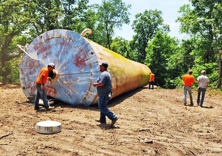 Old Kenwood water tower removed from hillside | News | cherokeephoenix.org