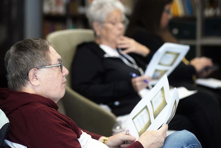 Genealogy enthusiasts hunt history at Cherokee research center ...