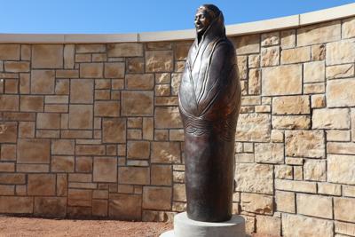 Statue made by Cherokee National Treasure unveiled at Cherokee Cultural ...
