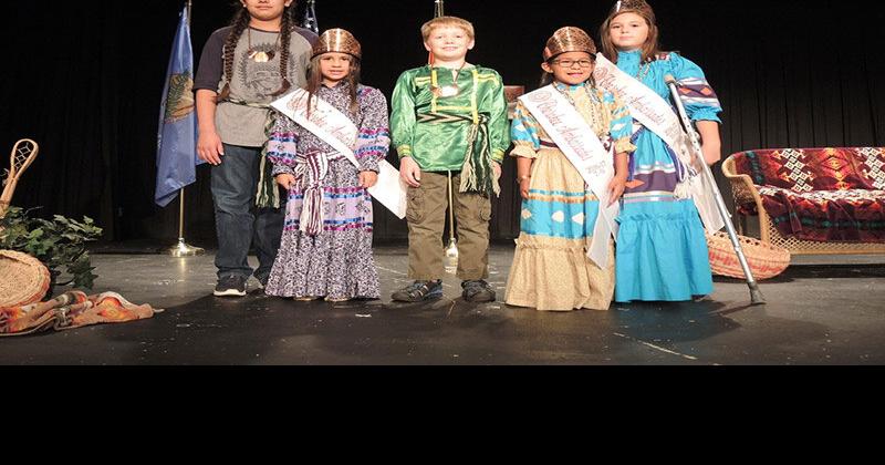 2016-17 Little Cherokee Ambassadors crowned | News | cherokeephoenix.org