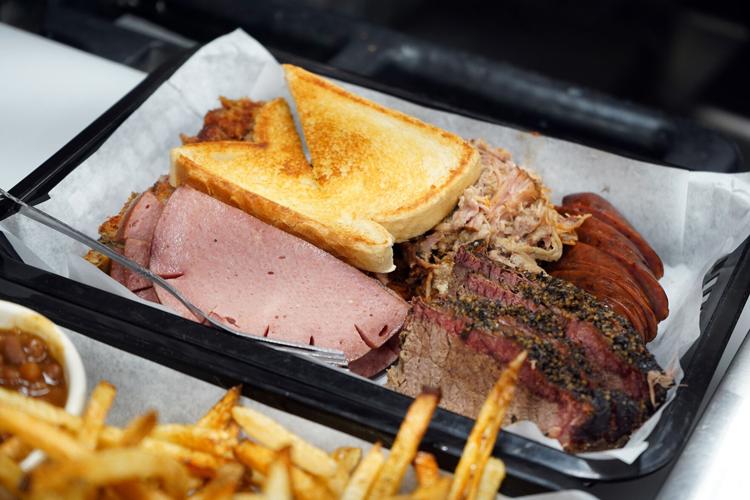 Cherokee Eats: Above Par BBQ | Money | cherokeephoenix.org