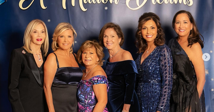 The Service Club of Chicago hosts its annual gala | Candid Candace ...