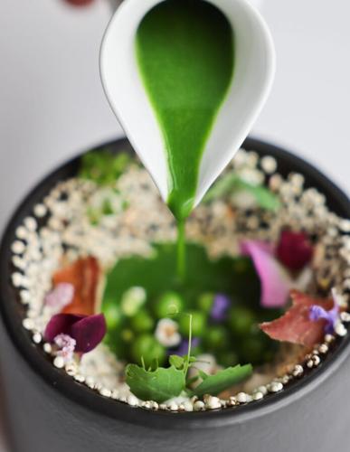 Chef Curtis Duffy's EVER shines in 'The Bear' season 3 | Candid Candace ...