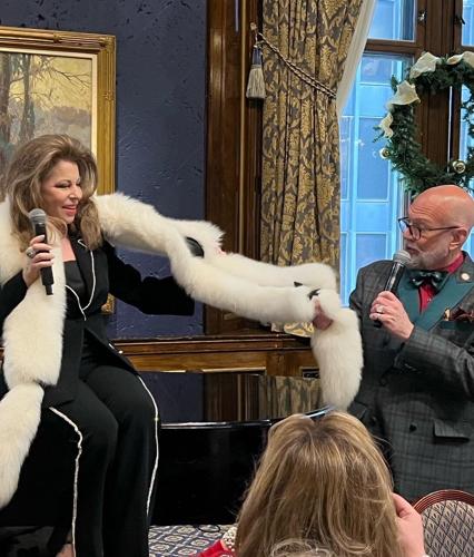 The Service Club of Chicago's Holiday Luncheon provides | People ...