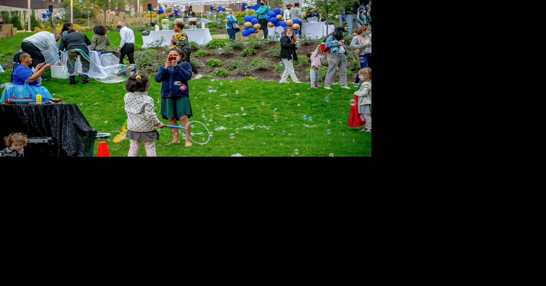 Cascade Park celebrates grand opening | New Eastside | chicagostarmedia.com