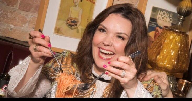 Get Cookin' with ... Amanda Puck | Candid Candace | chicagostarmedia.com