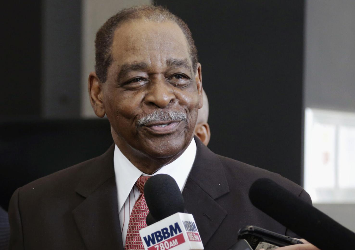 Former Chicago Alderman William Beavers Dies at 89 | People ...