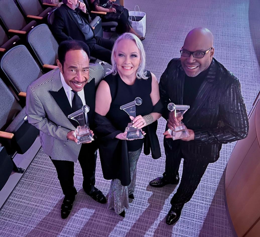 The Dream Awards honor cultural trailblazers in Chicago | Candid ...