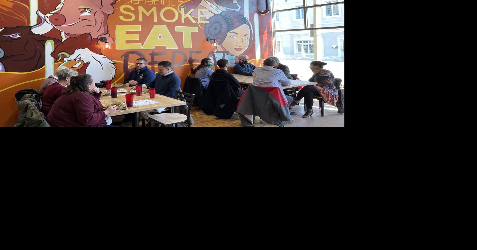 Obi's Barbecue celebrates grand opening | News | chronicle-tribune.com