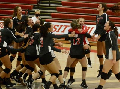 IWU endures its way to Crossroads League titles | Sports | chronicle ...