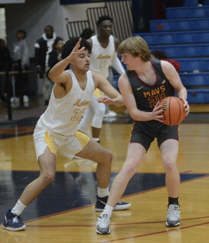 Giants rout McCutcheon, Blackmon wins 300th | Sports | chronicle ...