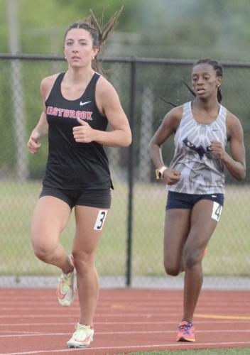 Golden Eagles sweep CIC championships | Sports | chronicle-tribune.com