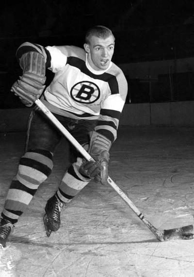 Big world of hockey is tied together | Local Sports | chroniclejournal.com