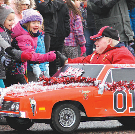 27th Annual Rotary Club Christmas Parade | Gallery | chroniclejournal.com