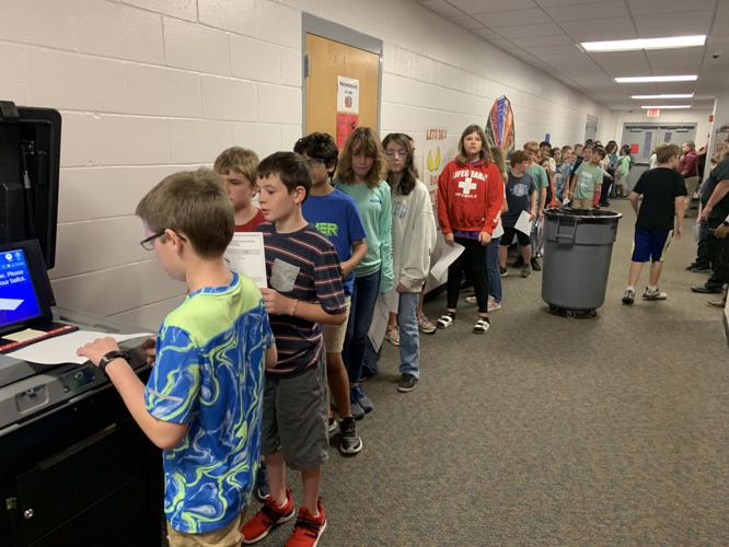 Sixth- and eighth-graders vote for Student Council representatives at ...