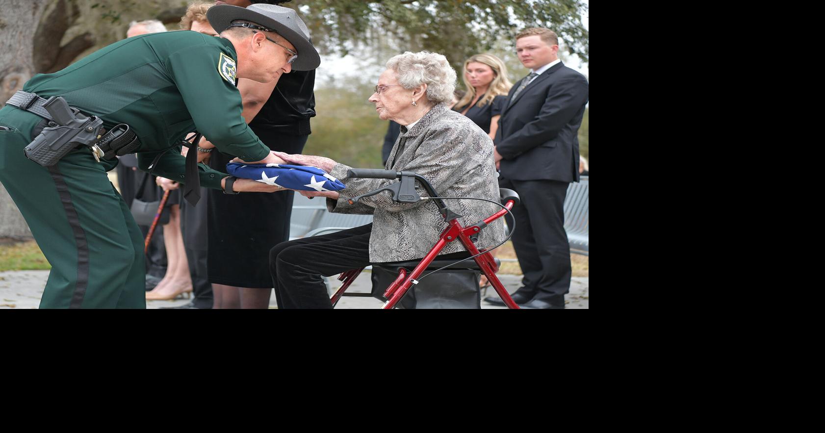 Farewell, Charlie Dean: Former sheriff and state senator's life ...