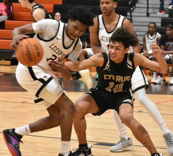 Yellow Jackets sting 'Canes | Sports | Citrus County Chronicle ...