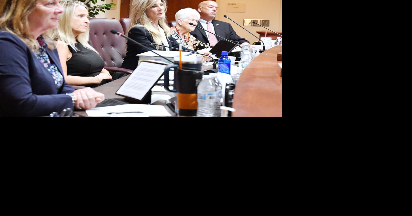 Citrus County Commissioners weigh earlier meetings as land-use law ...