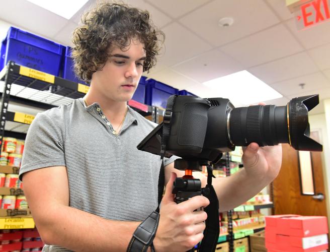 Gen Z gets involved in fight against hunger | Local News ...