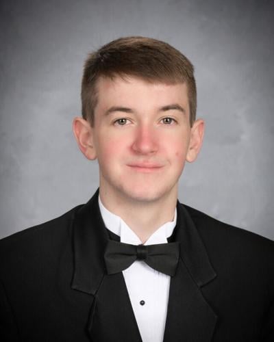 Lucas Potter | Graduation 2021 | chronicleonline.com