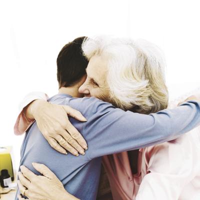 Coping with Dementia: Hug therapy proves beneficial for dementia ...
