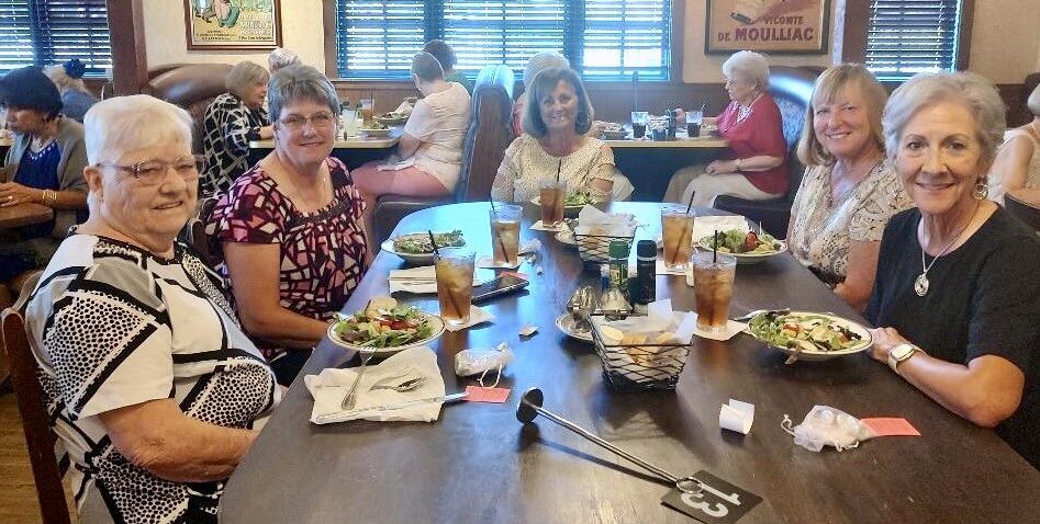 Life in Ocala Palms: Mother's Day Luncheon with Ocala Palms Ladies ...