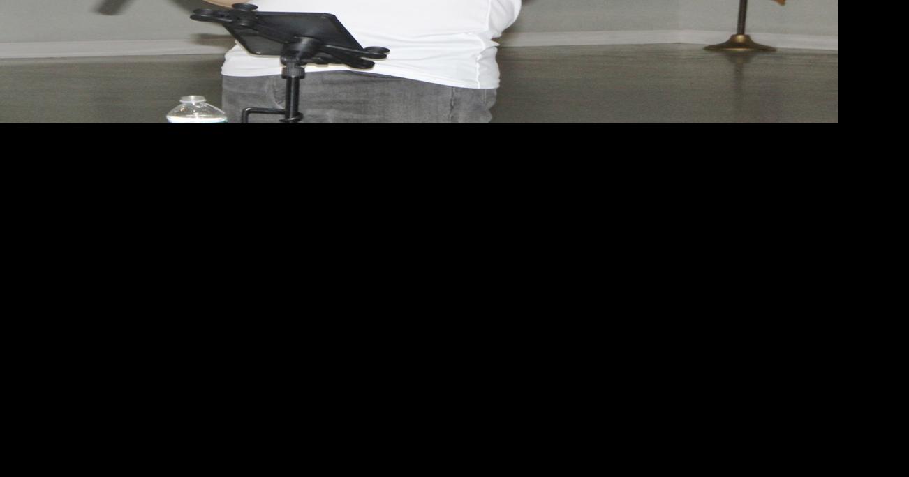 Life in Ocala Palms: Ocala Palms beats the heat with music ...