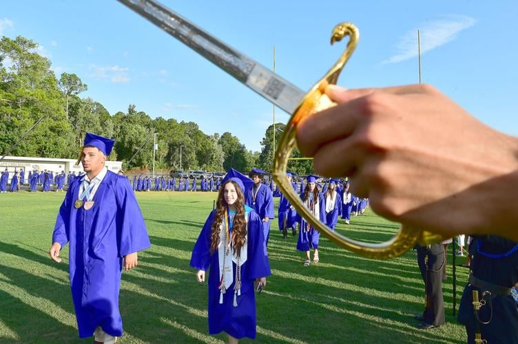 Crystal River High School graduates told to look to the future with ...