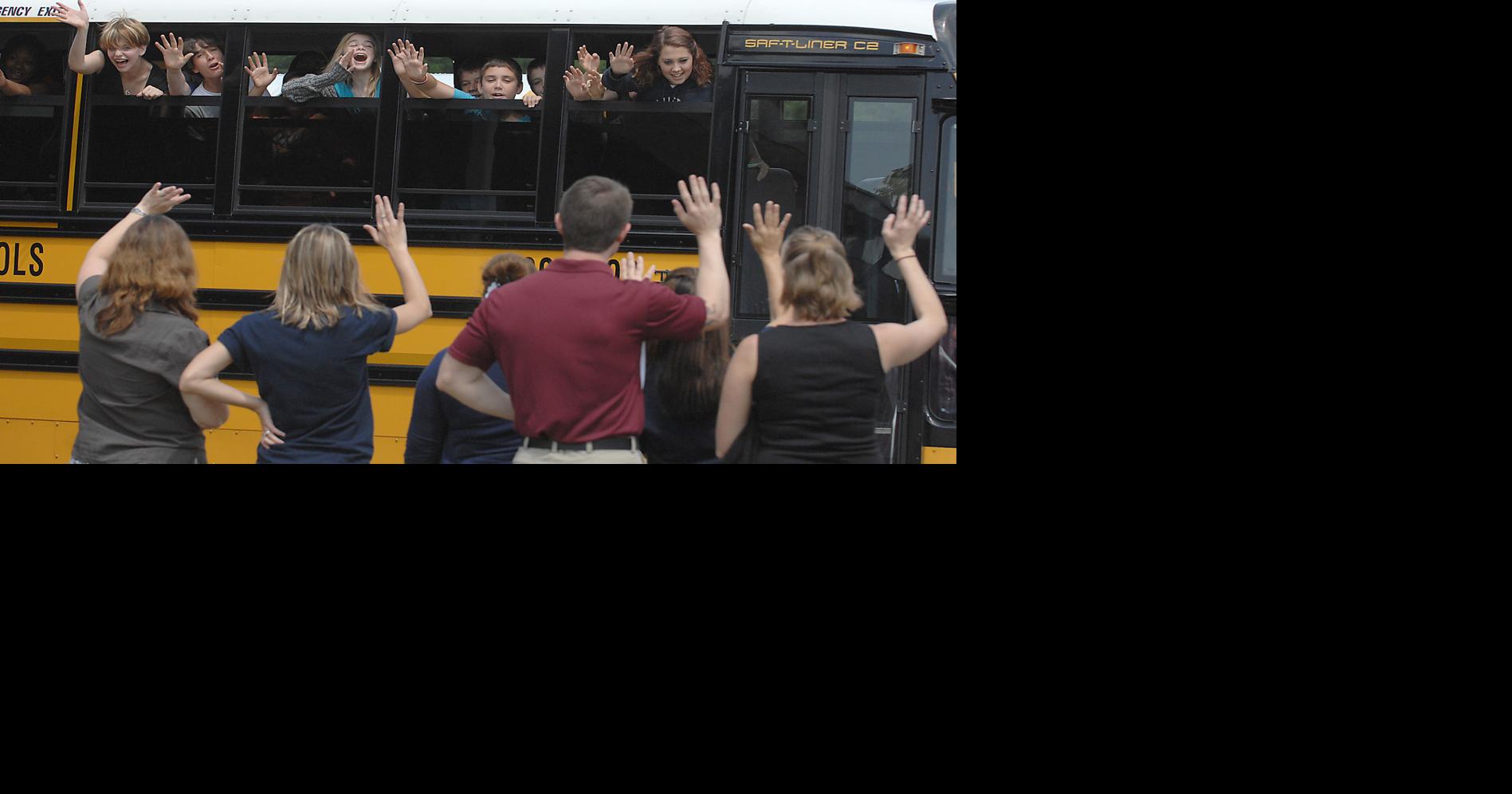 Students say goodbye to school days, hello to summer | Local News ...
