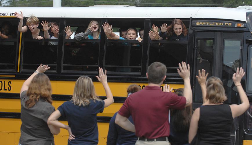 Students say goodbye to school days, hello to summer | Local News ...