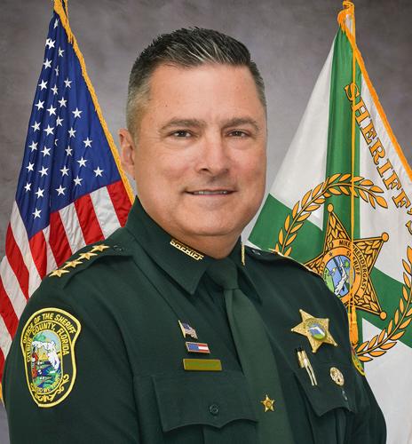 Suspect dies before being arrested | Local News | chronicleonline.com