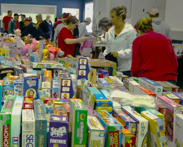 Annual Toys for Tots distribution underway | Local News ...