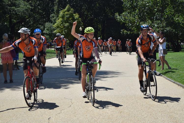 Bicyclists on the Fuller Center for Housing 800-mile Tour de Florida ...