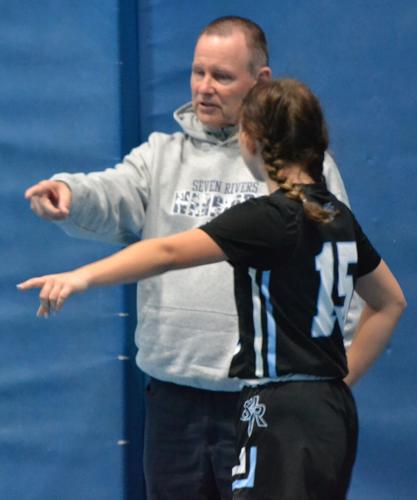 Warriors roll behind de Beer | Local Sports | chronicleonline.com